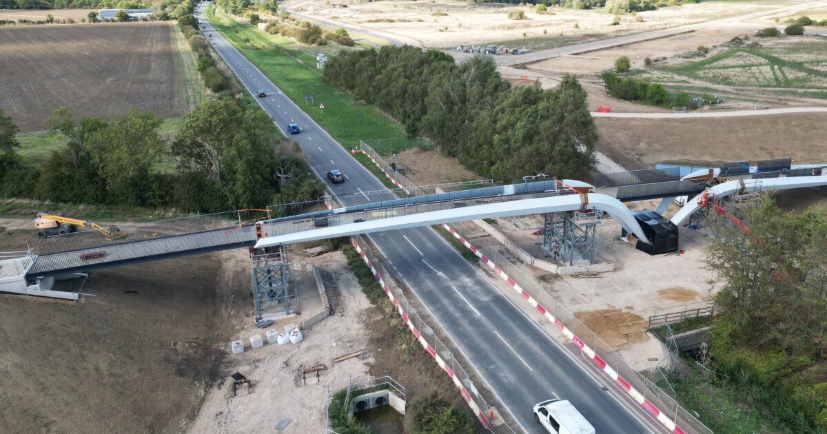 Waterbeach A10 bridge lifted into place - News - Knight Architects