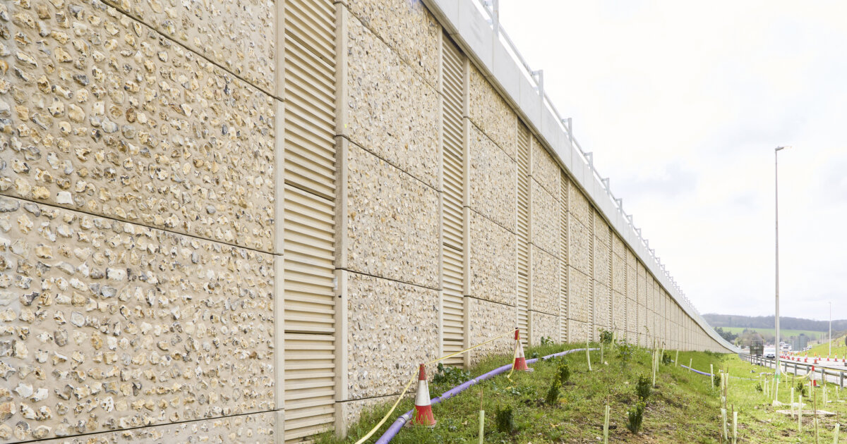 M2 Junction 5 retaining walls completed - News - Knight Architects